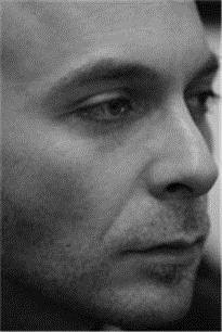 세계 최고 IQ 198 그리스 정신과 의사 ‘가장 똑똑한 천재’